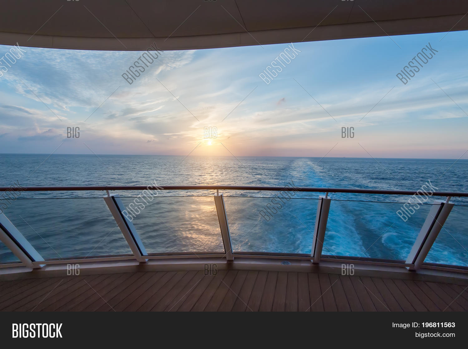 Sea View Cruise Ship Image & Photo (Free Trial) | Bigstock