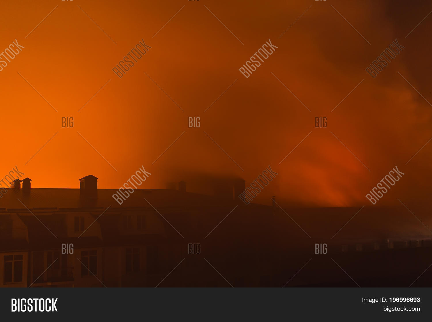 Building Fire Night Image & Photo (Free Trial) | Bigstock