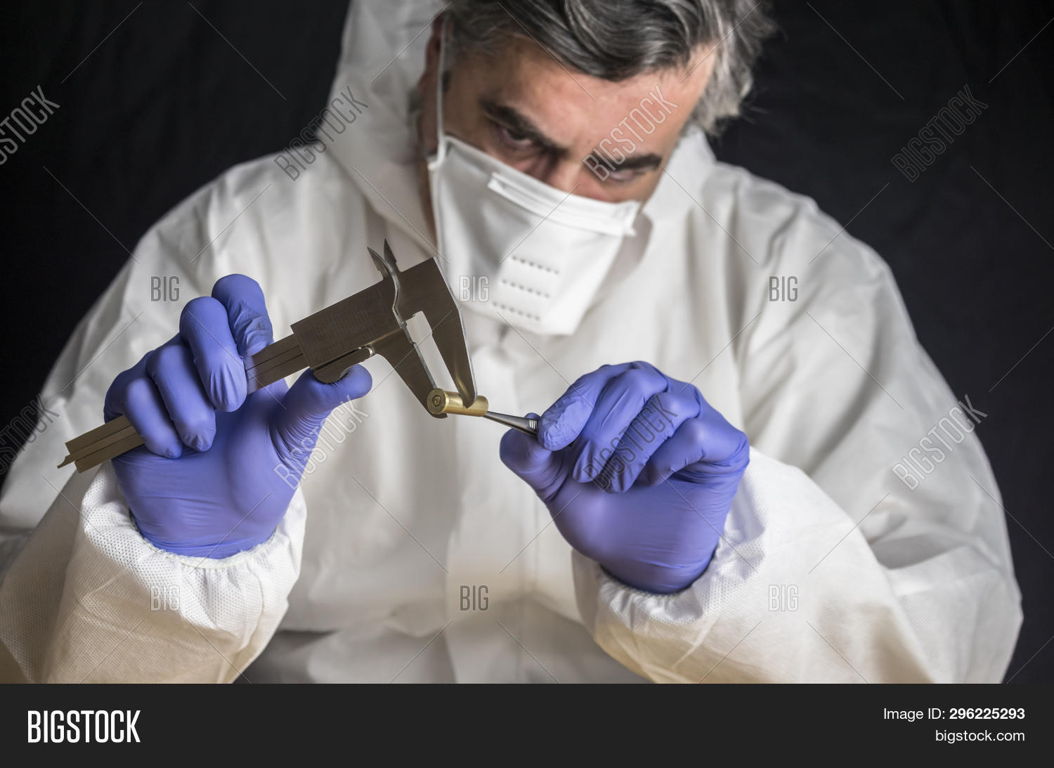 Expert Police Measures Image & Photo (Free Trial) | Bigstock