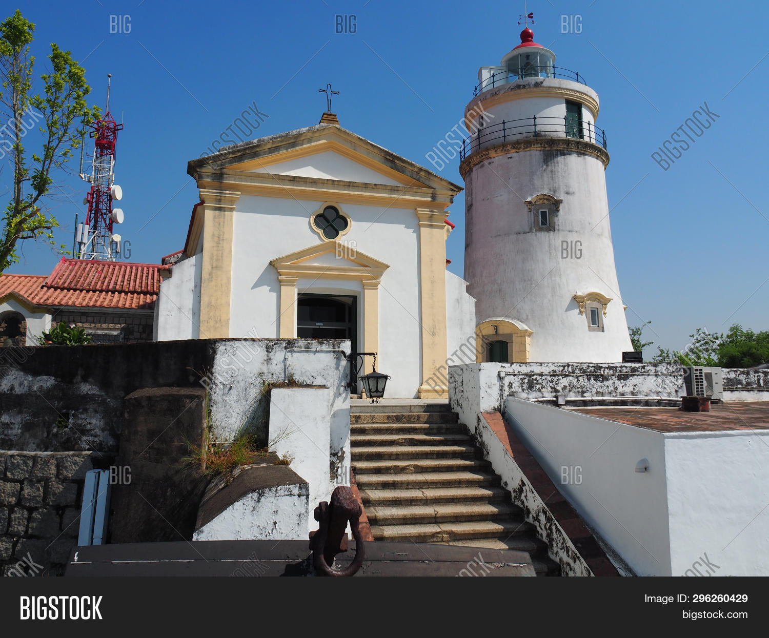 Front View Lighthouse Image & Photo (Free Trial) | Bigstock