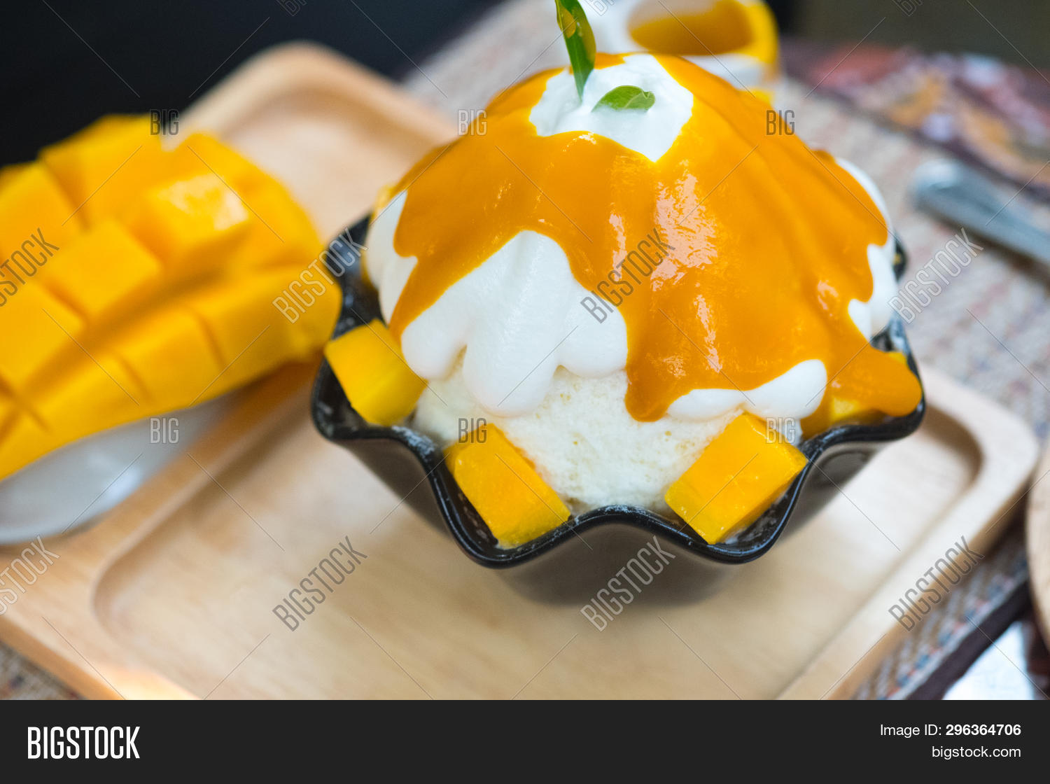 Bingsu Mango Ice Cream Image & Photo (Free Trial) | Bigstock