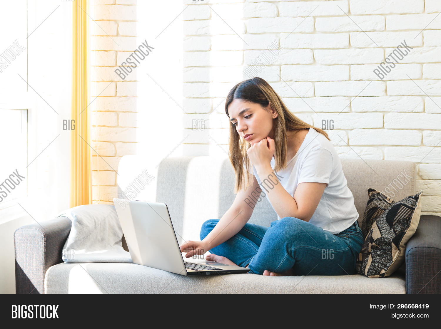 Bored Young Woman Image & Photo (Free Trial) | Bigstock