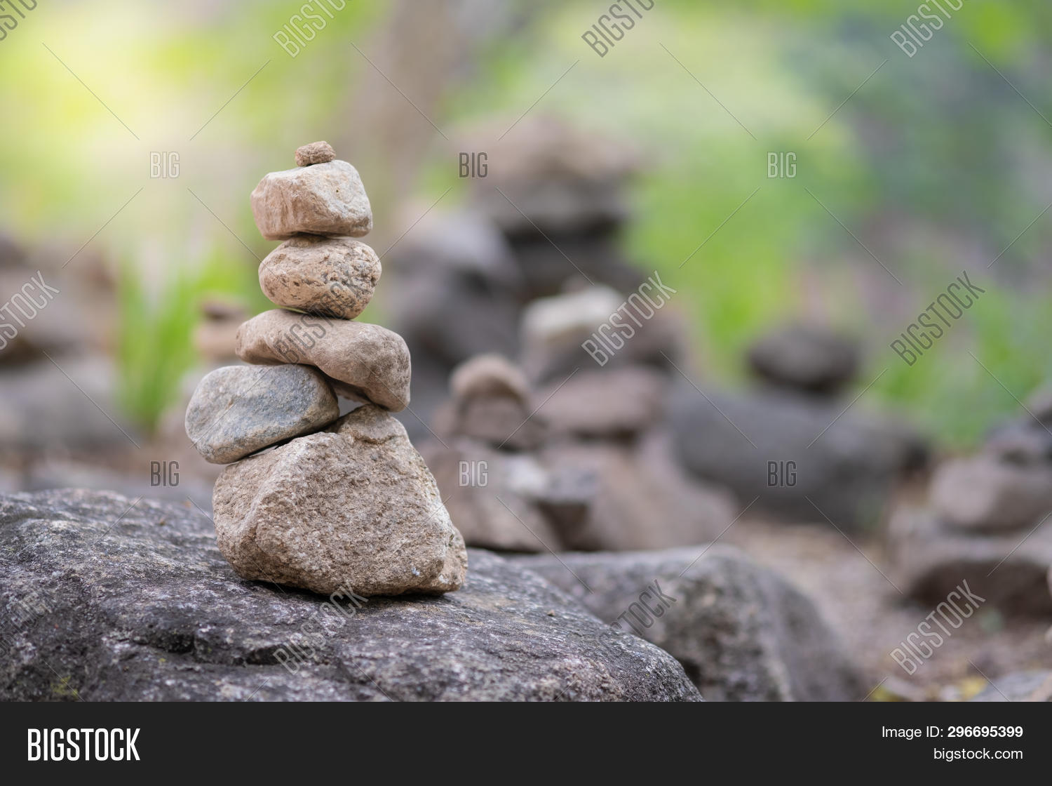 Closeup Balancing Rock Image & Photo (Free Trial) | Bigstock