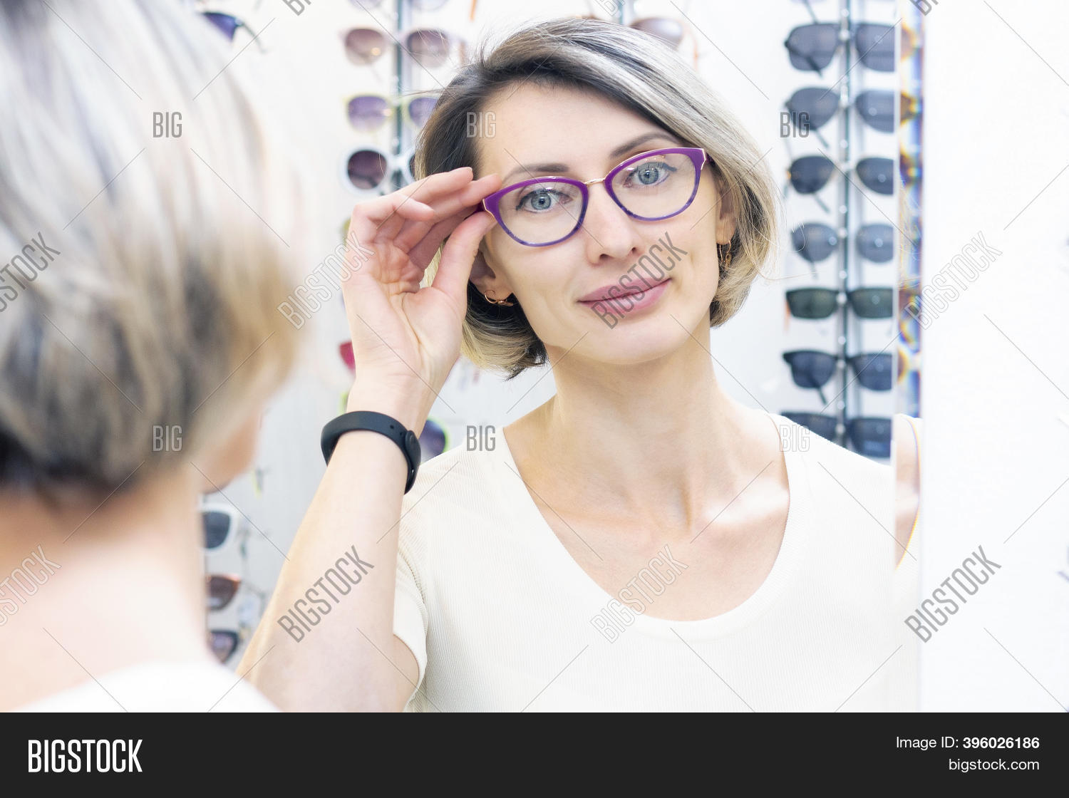 Young Woman Optic Image & Photo (Free Trial) | Bigstock