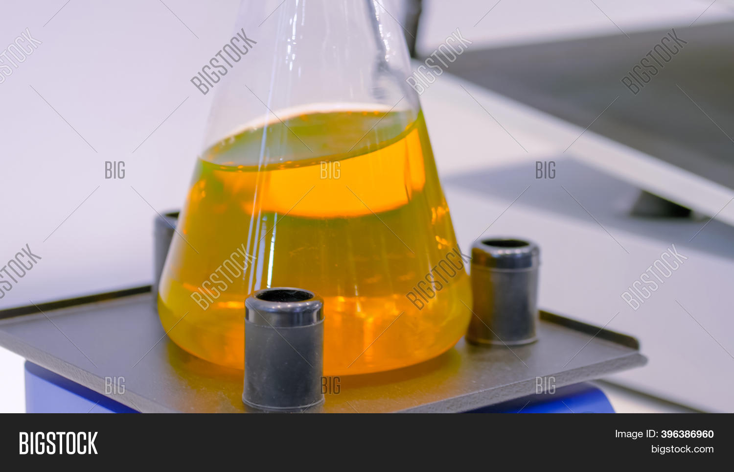 Orbital Shaker Mixing Image & Photo (Free Trial) | Bigstock