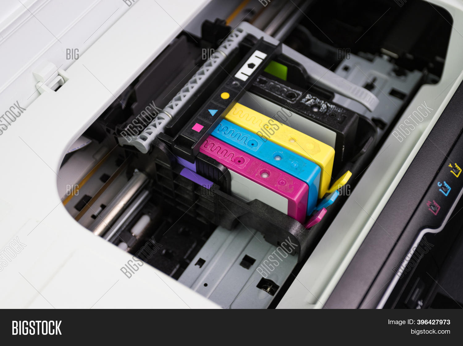 Ink Cartridge Inkjet Image & Photo (Free Trial) | Bigstock