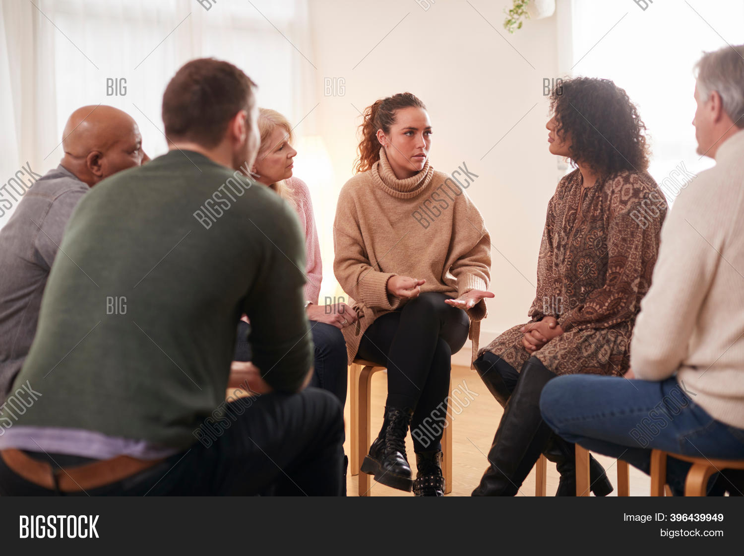 Woman Speaking Support Image & Photo (Free Trial) | Bigstock