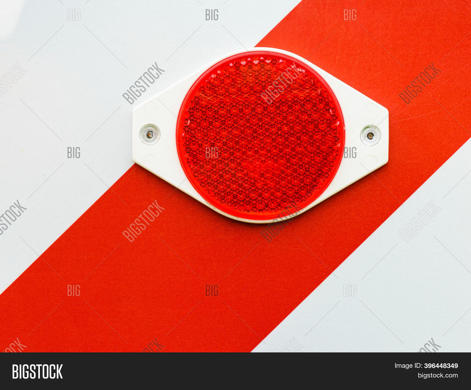 Close Reflecting Red Image & Photo (Free Trial) | Bigstock
