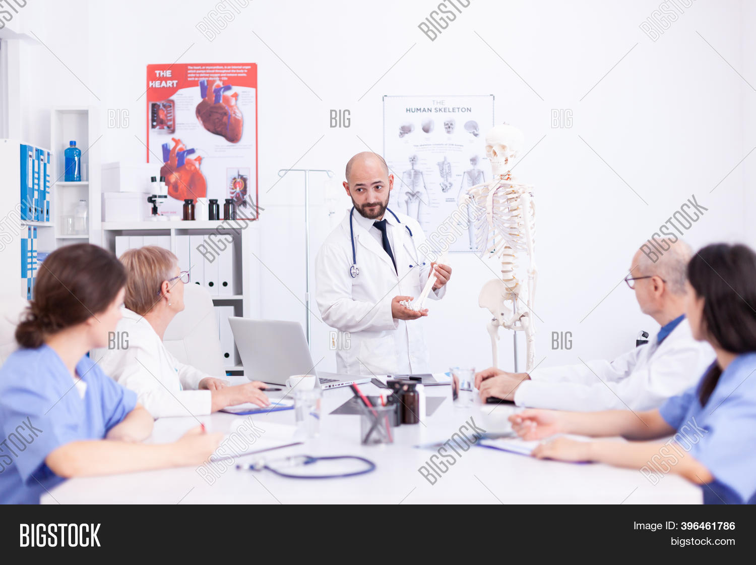 Doctor Making Image & Photo (Free Trial) | Bigstock