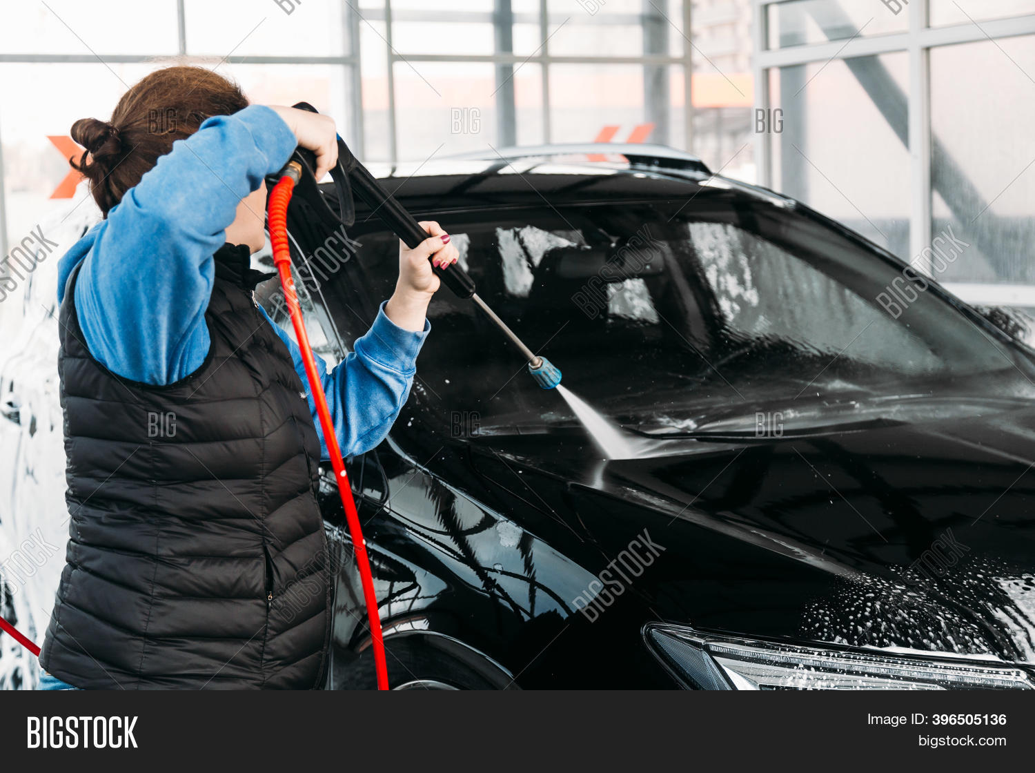 Woman Washing His Car Image & Photo (Free Trial) | Bigstock
