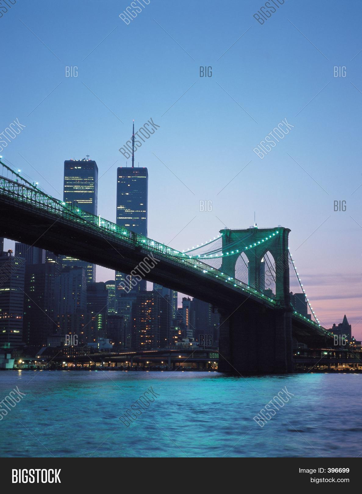 Twin Towers Bridge