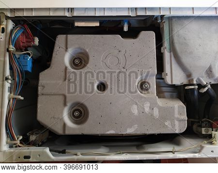 Inside Washing Machine Image & Photo (Free Trial) | Bigstock