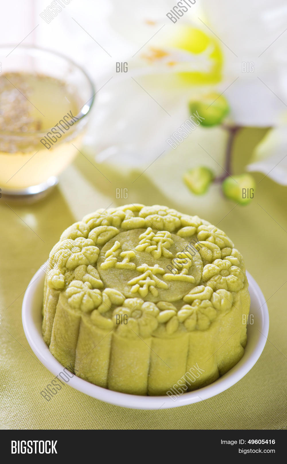 Snowy Skin Mooncakes. Image & Photo (Free Trial) | Bigstock