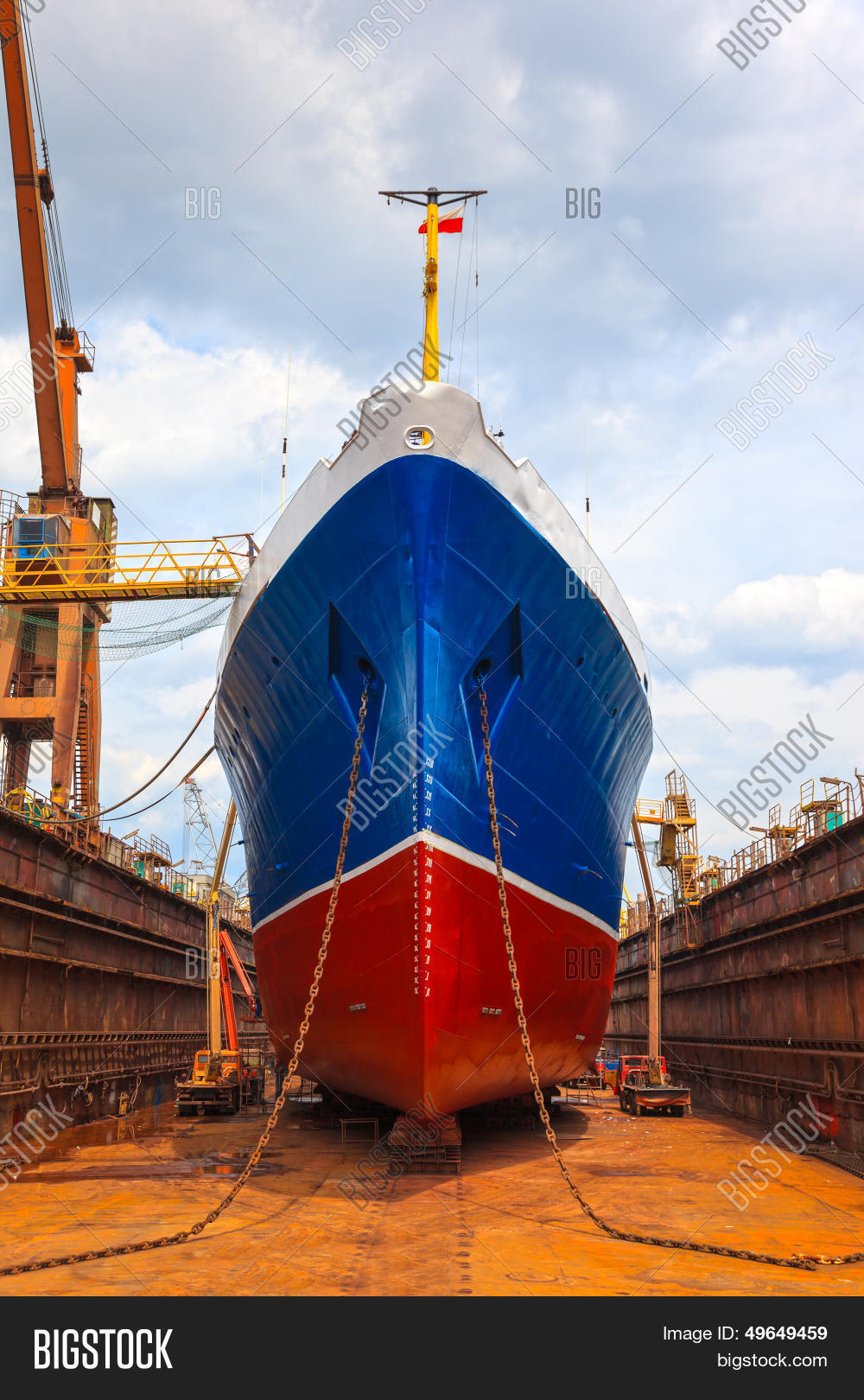 Ship Dry Dock Image & Photo (Free Trial) | Bigstock