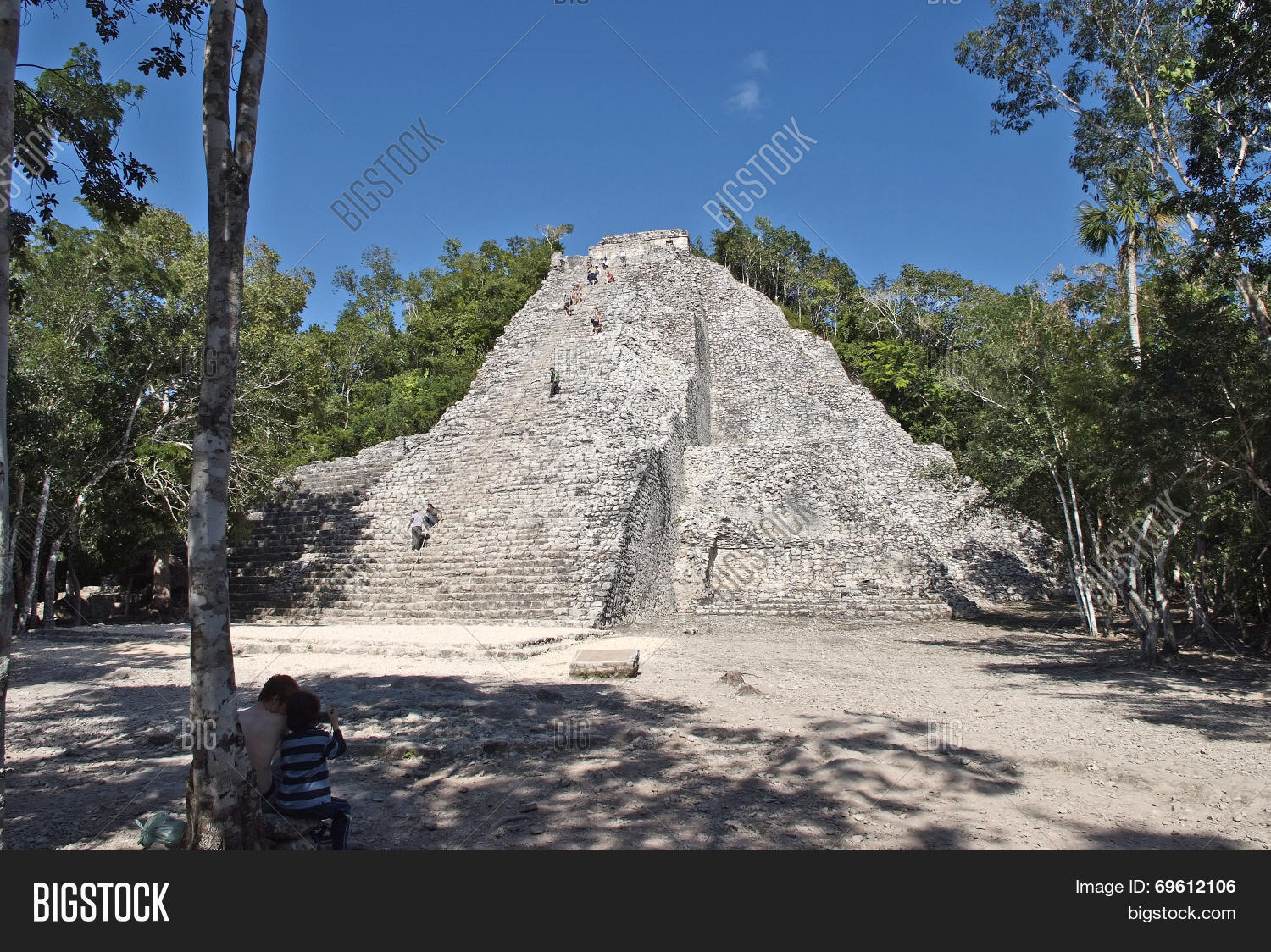Main Ziggurat Image & Photo (Free Trial) | Bigstock