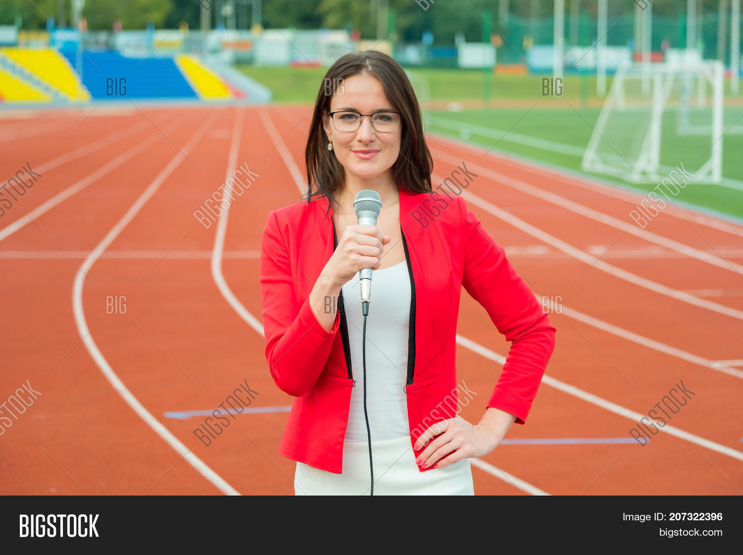 Young Girl TV Reporter Image & Photo (Free Trial) | Bigstock