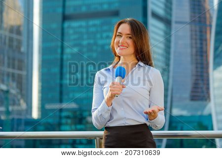 Young Girl TV Reporter Image & Photo (Free Trial) | Bigstock