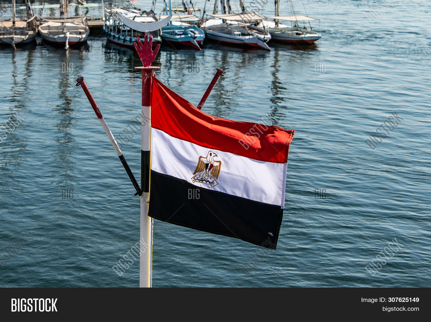 Luxor Egypt - Egyption Image & Photo (Free Trial) | Bigstock