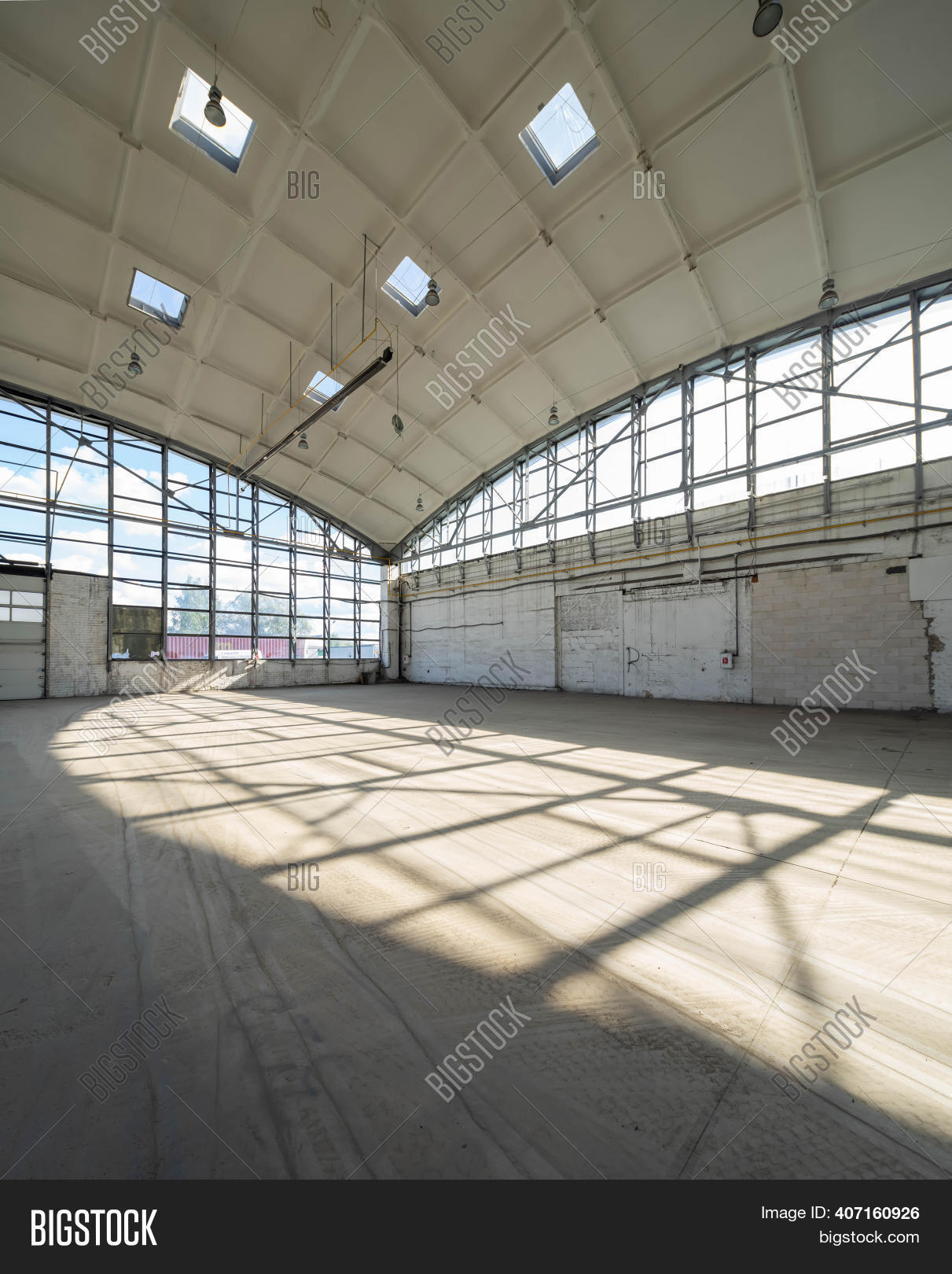 Hemispherical Image & Photo (Free Trial) | Bigstock