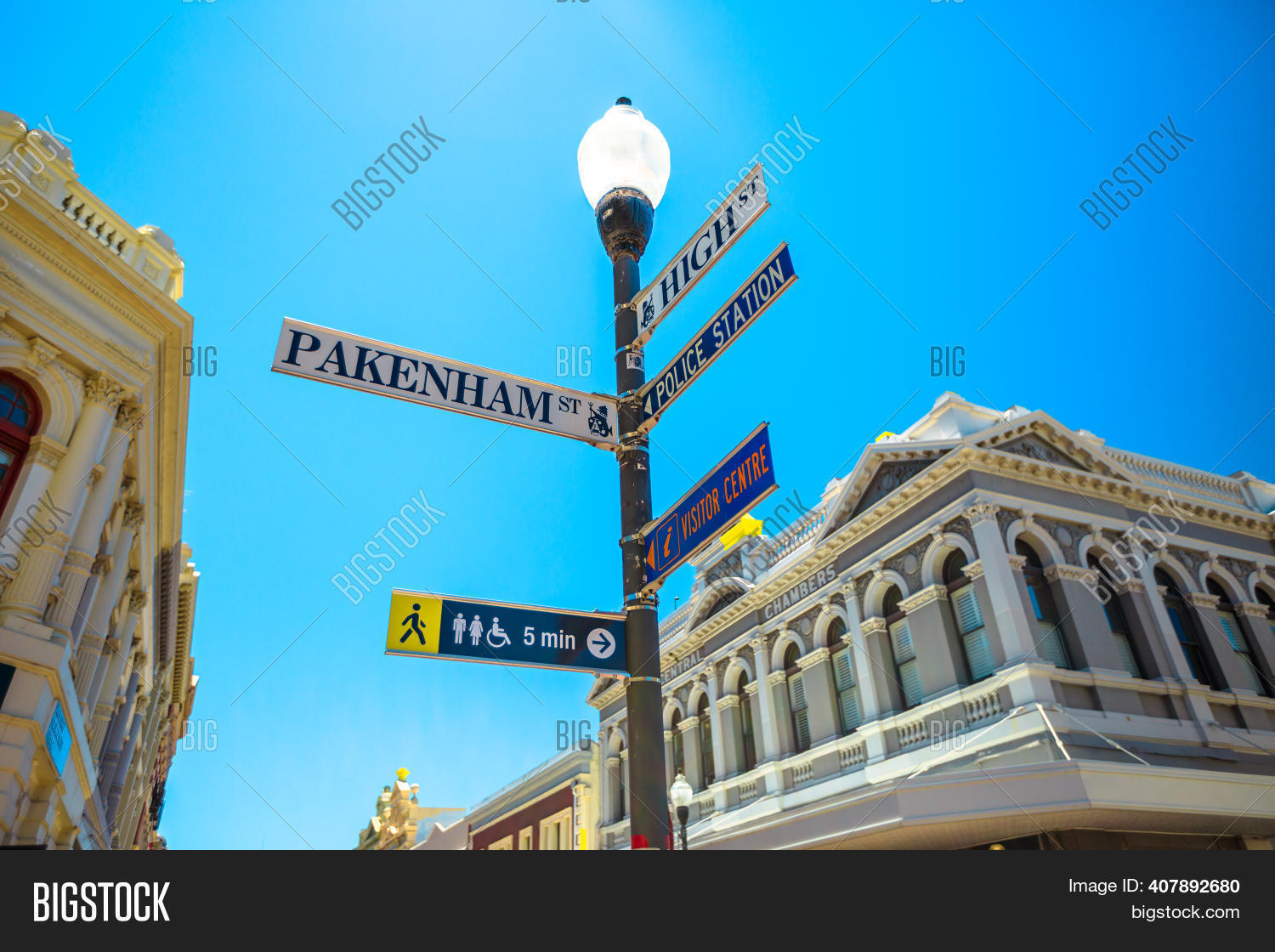 Street Lamp Sign High Image & Photo (Free Trial) | Bigstock