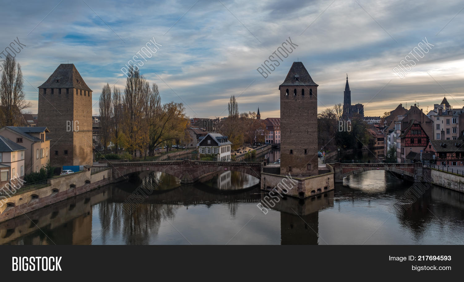 Medieval Bridge Ponts Image & Photo (Free Trial) | Bigstock