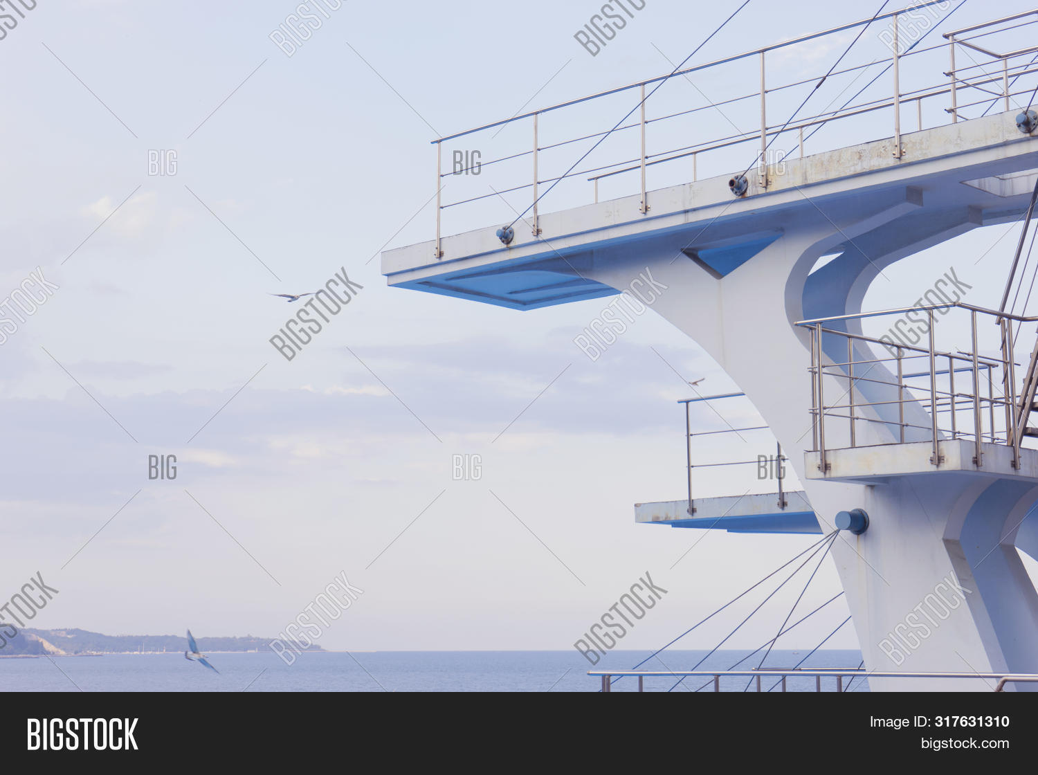 White Diving Board Image & Photo (Free Trial) | Bigstock