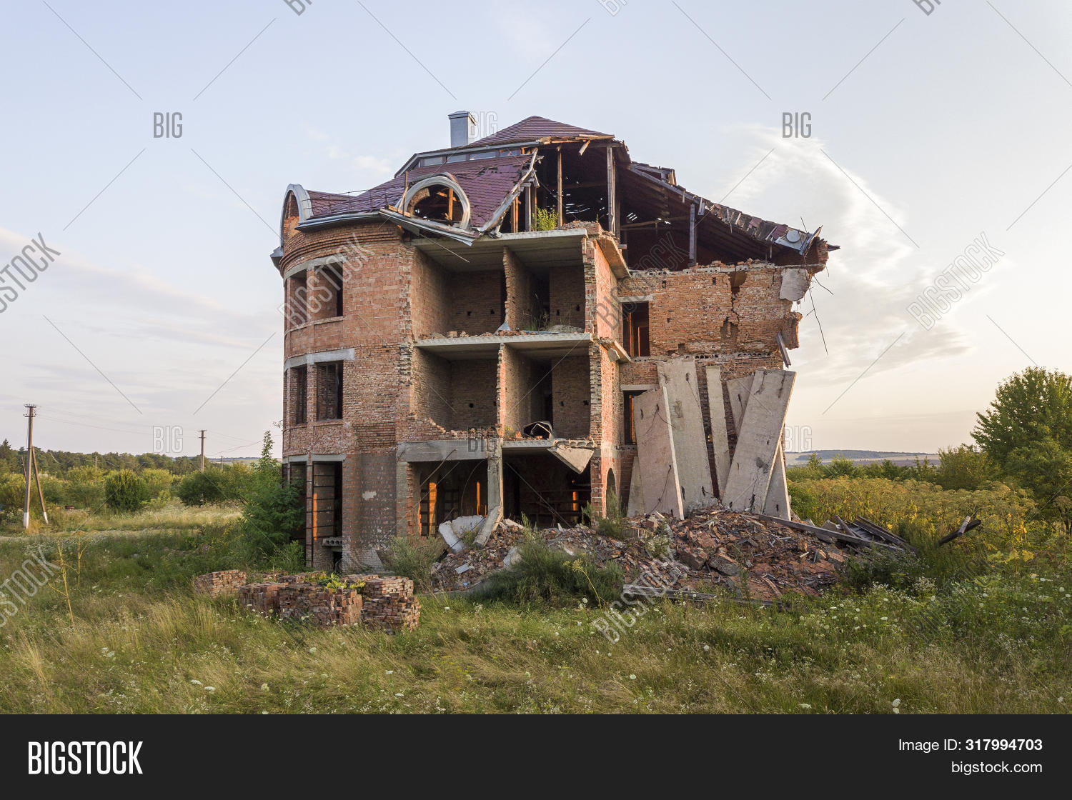 Old Ruined Building Image & Photo (Free Trial) | Bigstock