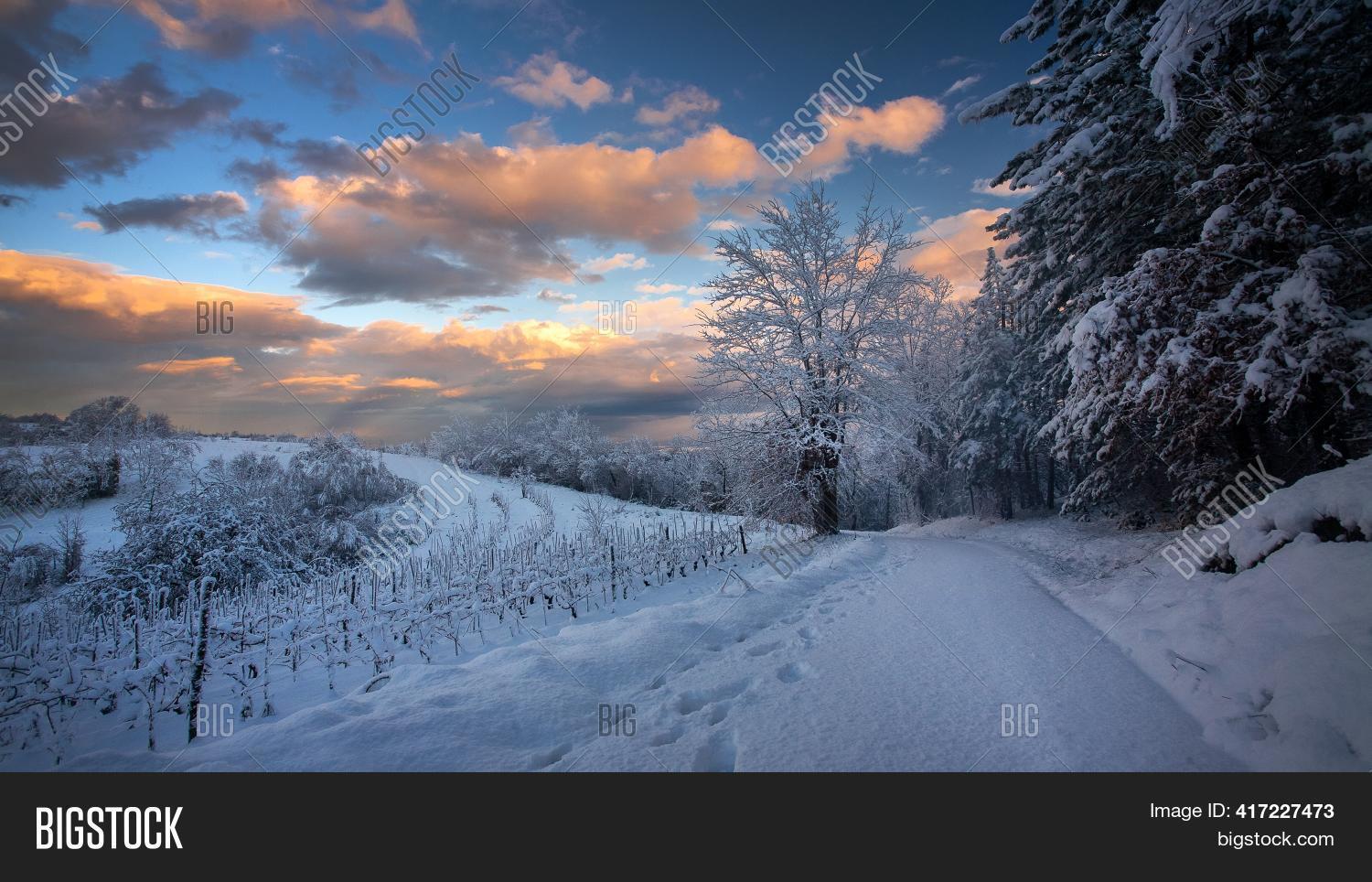 Breathtaking View Image & Photo (Free Trial) | Bigstock