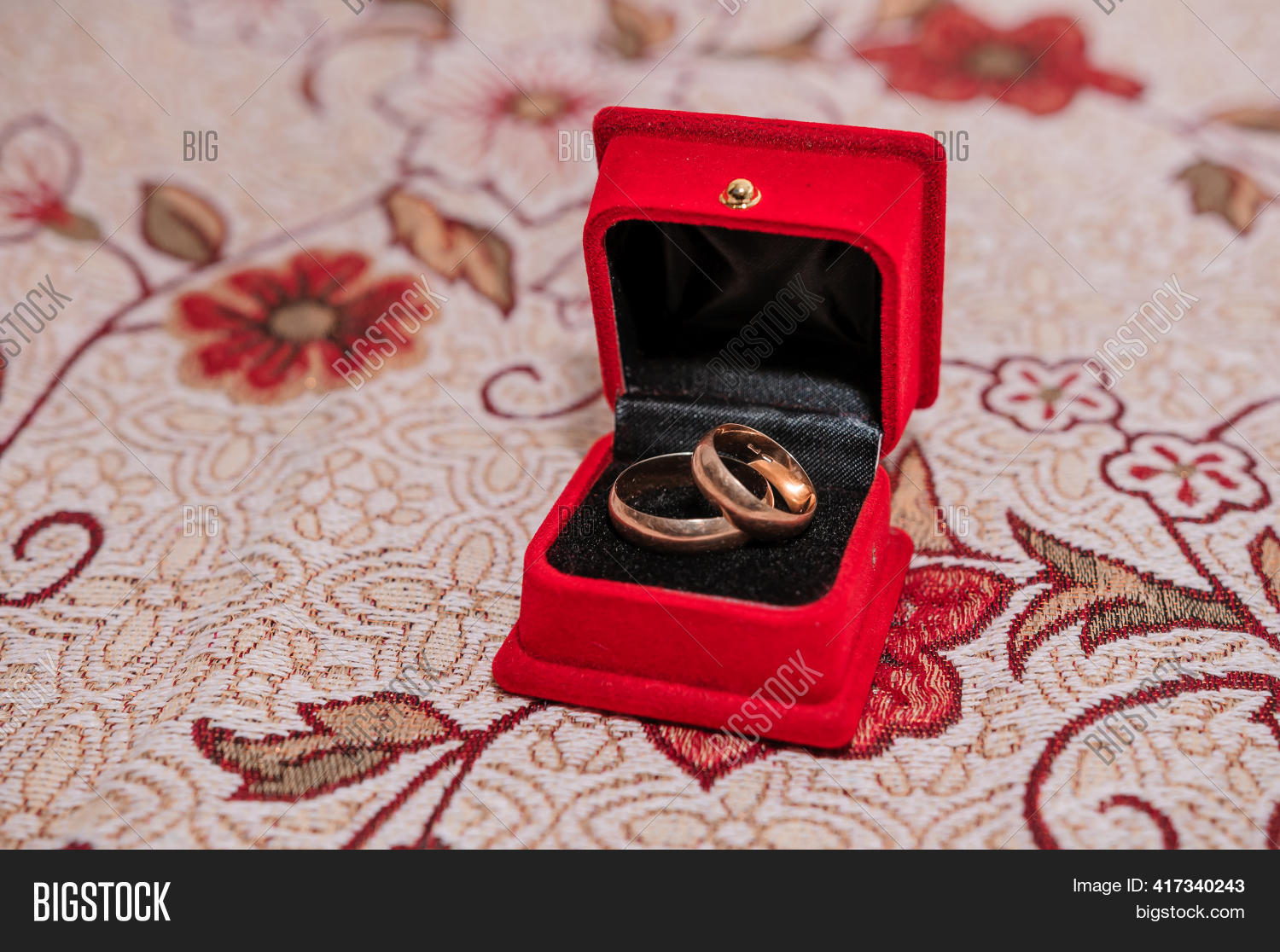Pair Wedding Rings Red Image & Photo (Free Trial) | Bigstock
