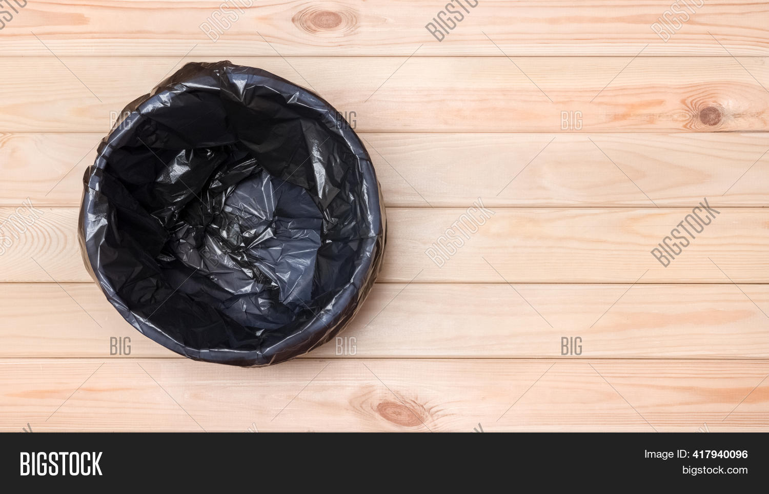 Trash Can Top View. Image & Photo (Free Trial) | Bigstock