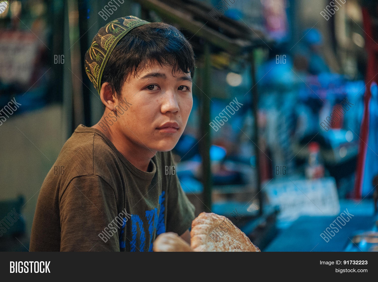 Hui Muslim Xian, China Image & Photo (Free Trial) | Bigstock