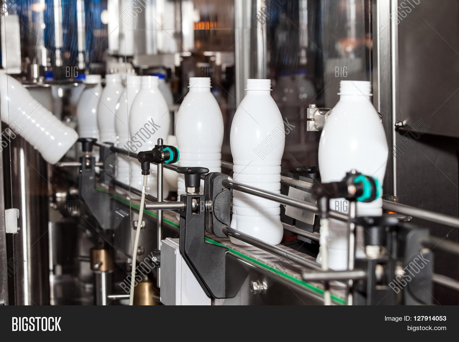 Packaging Bottles Line Image & Photo (Free Trial) | Bigstock