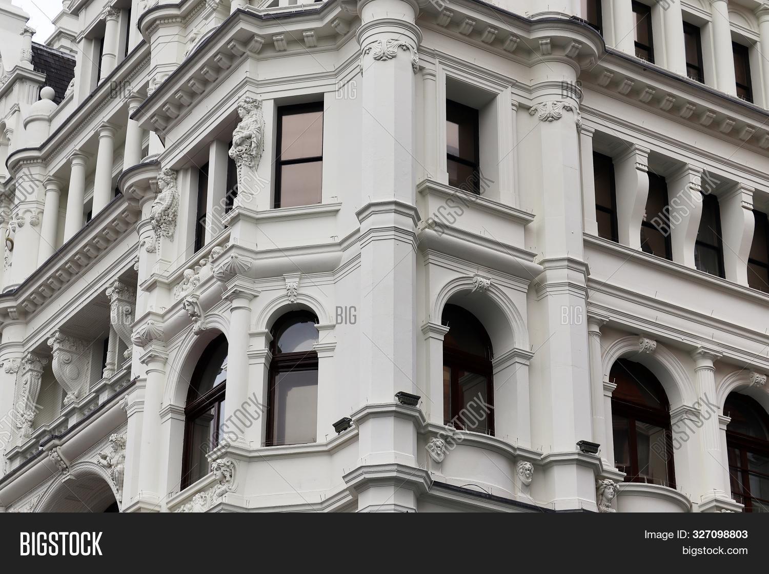 British Victorian Image & Photo (Free Trial) | Bigstock