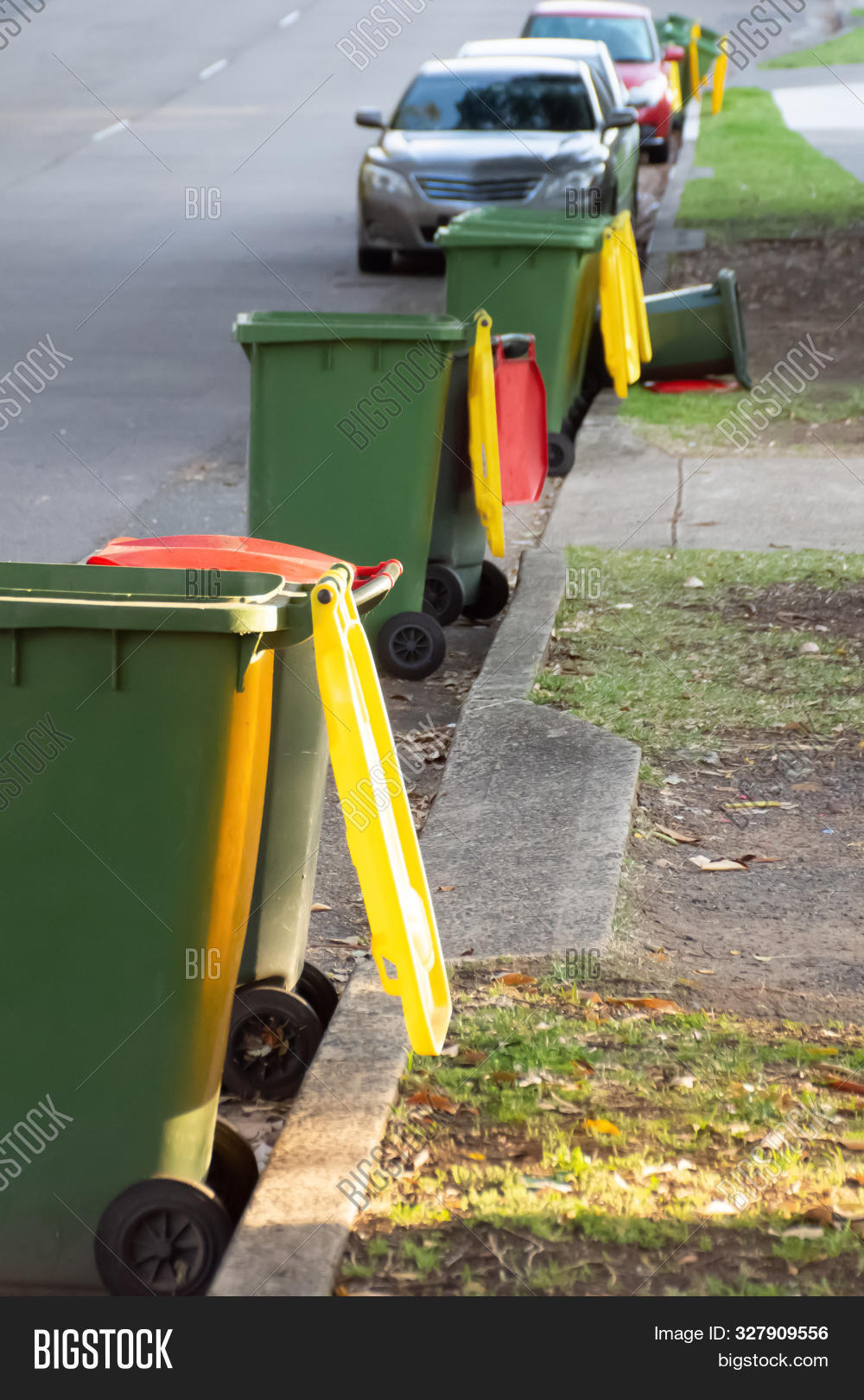 Australian Garbage Image & Photo (Free Trial) | Bigstock