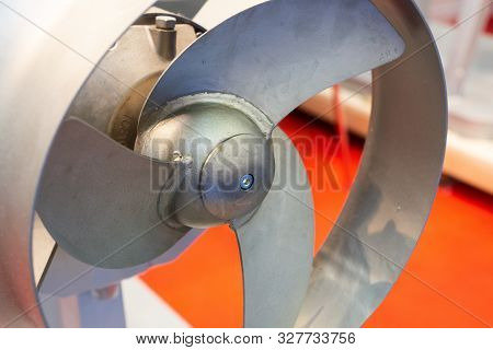 Small Ship Screw. Image & Photo (Free Trial) | Bigstock