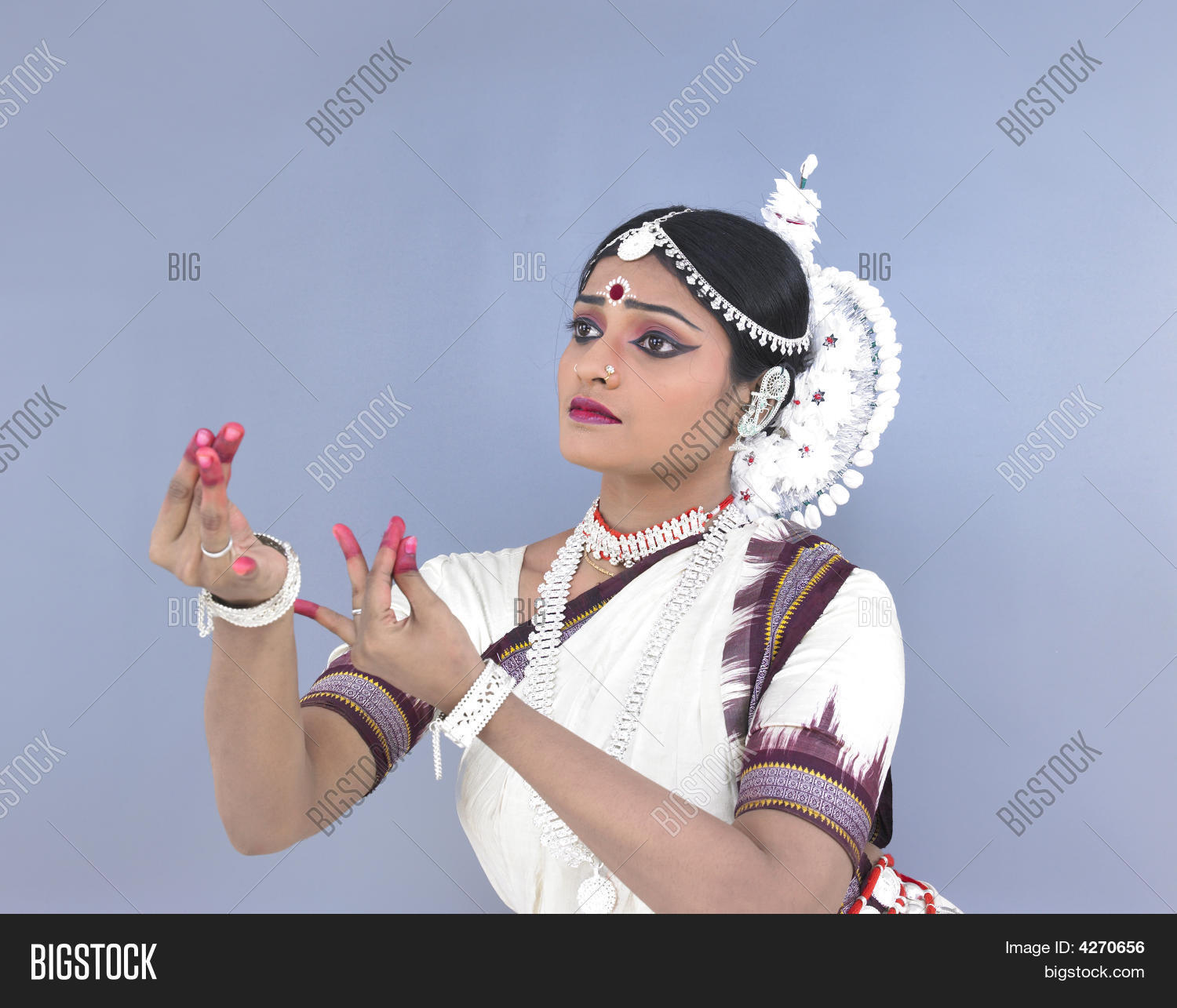 Female Odissi Dancer Image & Photo (Free Trial) | Bigstock
