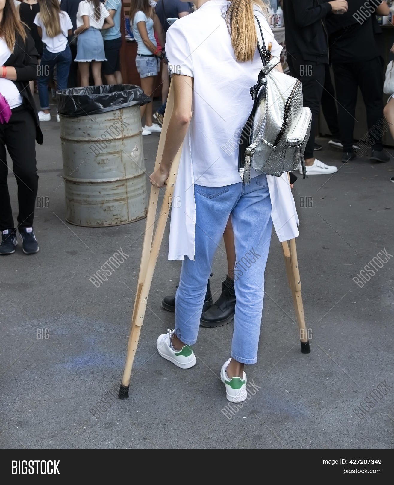 Girl Broken Leg Cast Image & Photo (Free Trial) | Bigstock