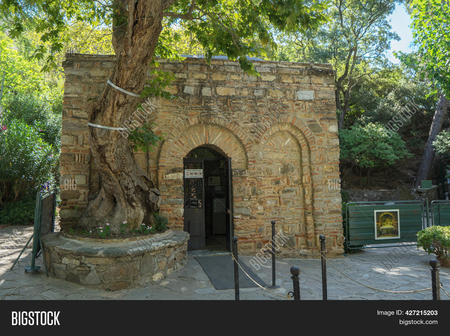 House Virgin Mary Image & Photo (Free Trial) | Bigstock