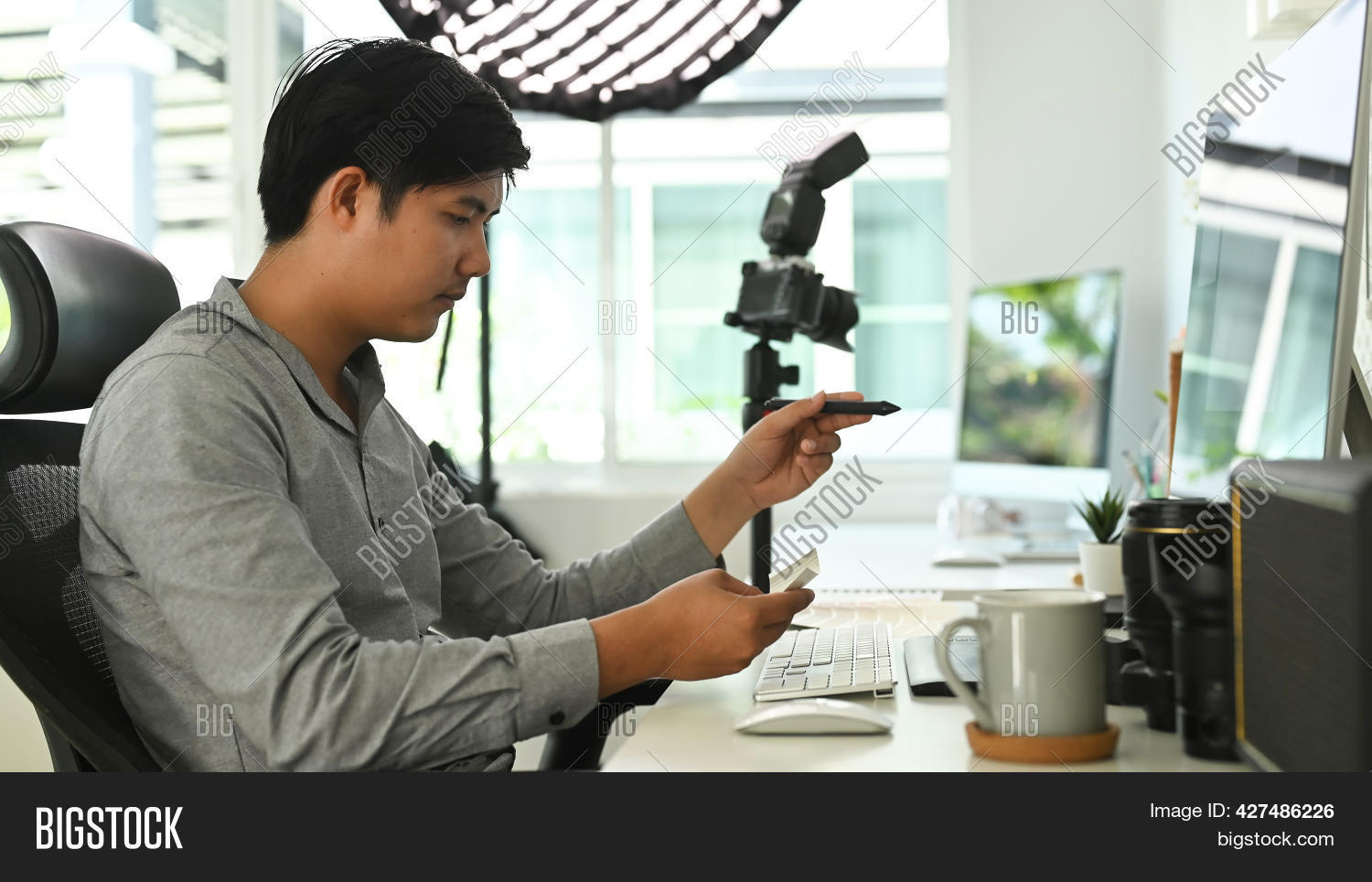 Man Freelance Image & Photo (Free Trial) | Bigstock