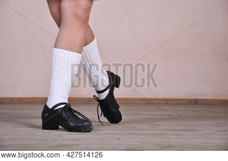 Heel Click Images, Illustrations & Vectors (Free) - Bigstock