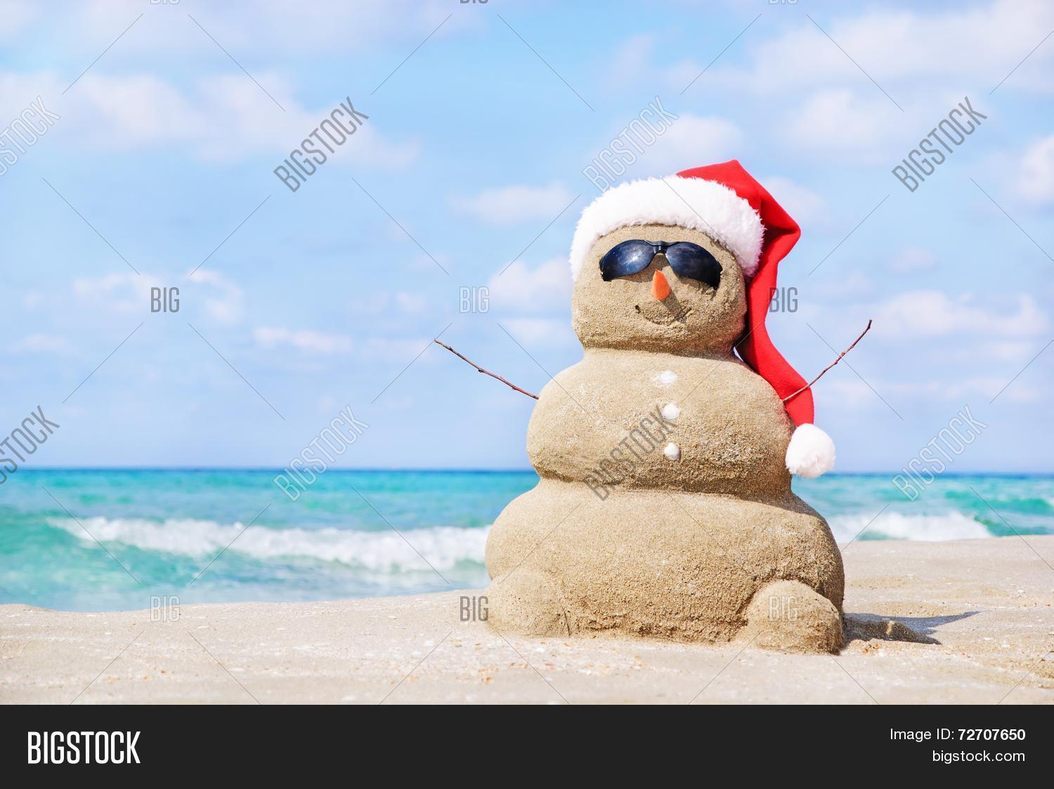 Smiling Sandy Snowman Image & Photo (Free Trial) | Bigstock