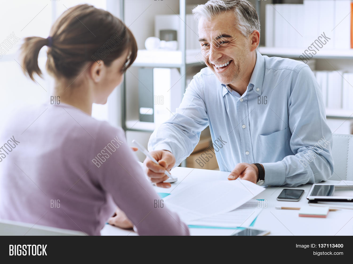 Woman Signing Contract Image & Photo (Free Trial) | Bigstock
