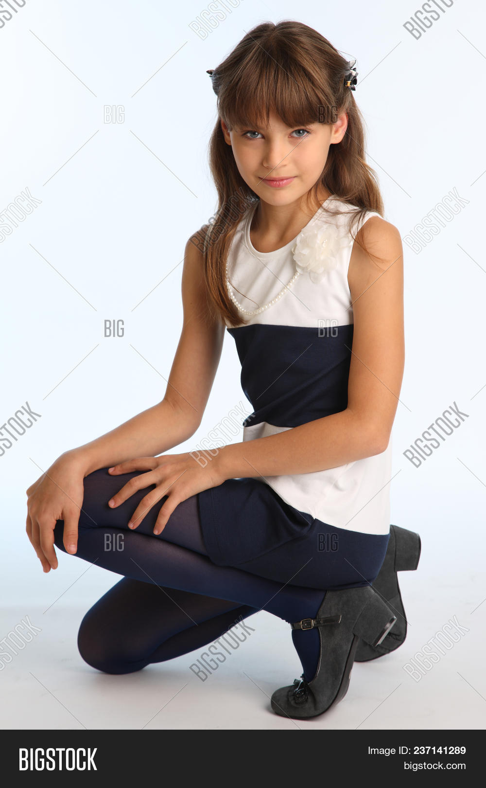 Slender Beautiful Girl Image & Photo (Free Trial) | Bigstock