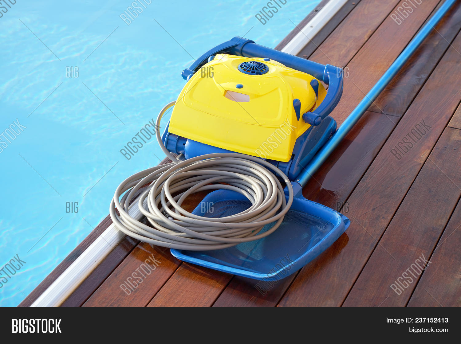 Pool Cleaner During Image & Photo (Free Trial) | Bigstock