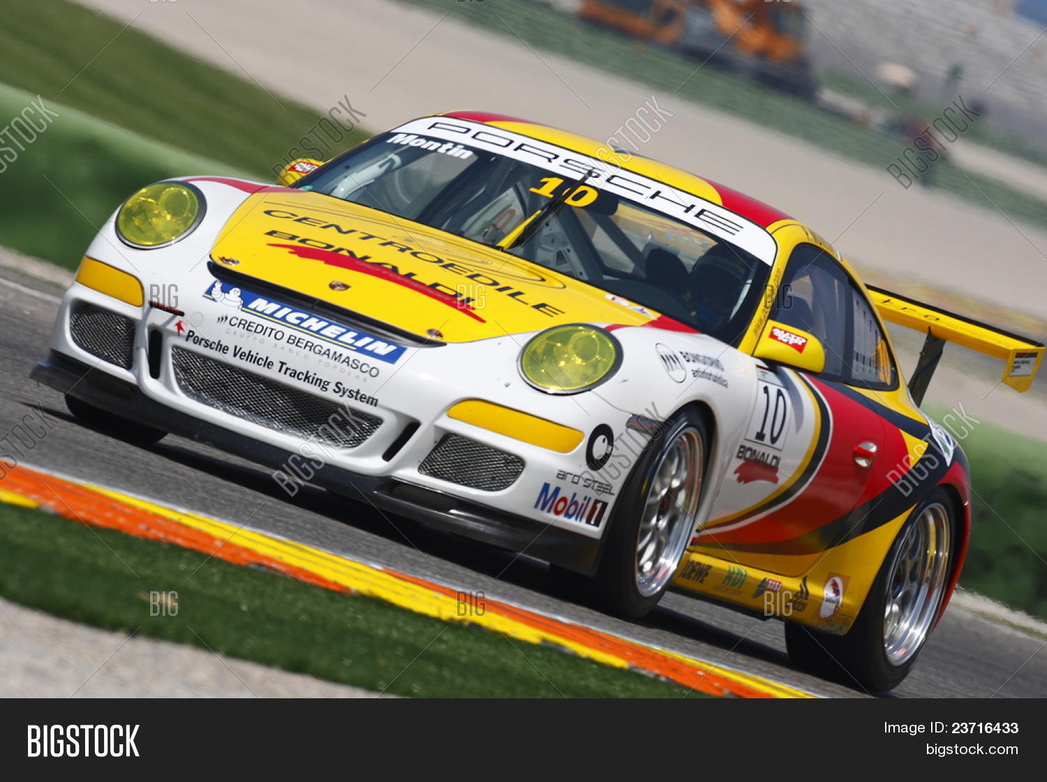 Sara Racing Weekend Image & Photo (Free Trial) | Bigstock