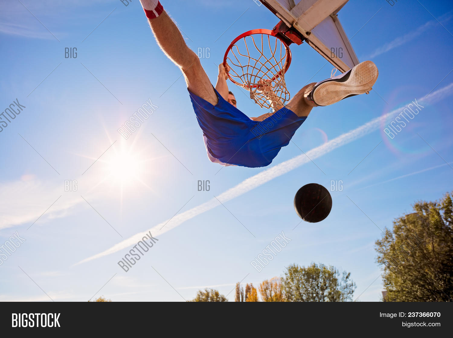 Slam Dunk. Side View Image & Photo (Free Trial) | Bigstock