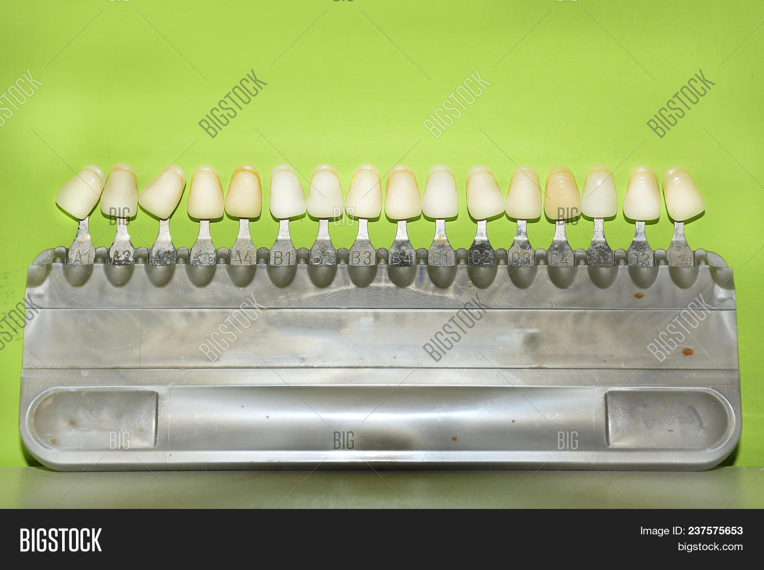 Dental Implant Choose Image & Photo (Free Trial) | Bigstock