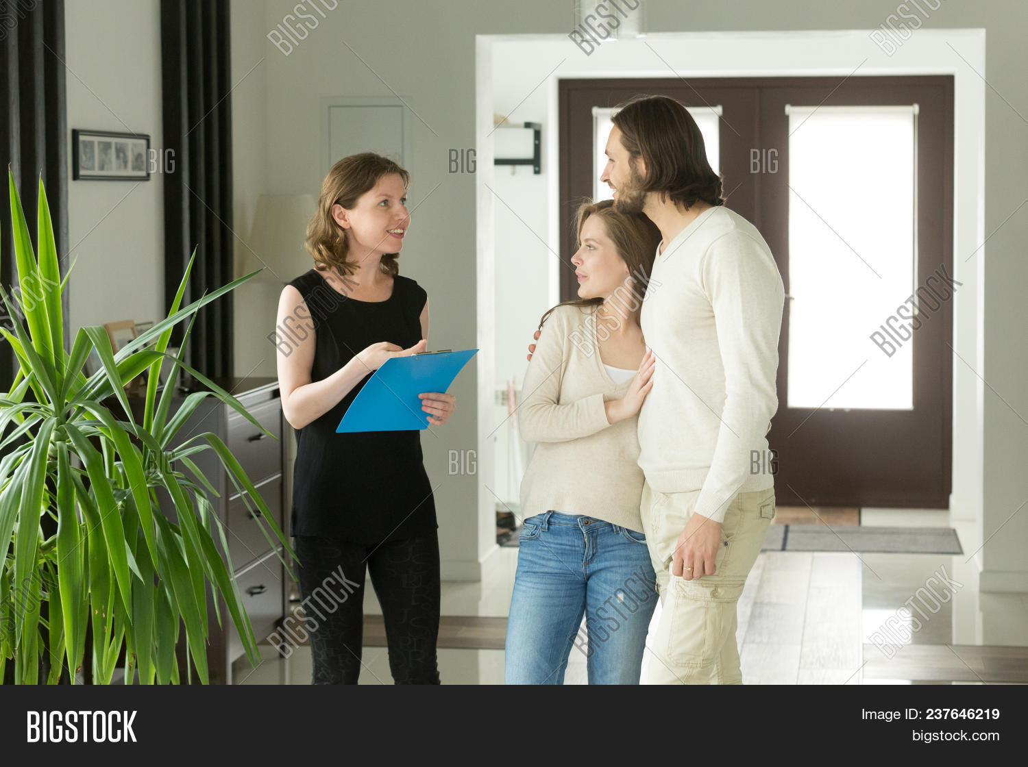 Friendly Realtor Image & Photo (Free Trial) | Bigstock