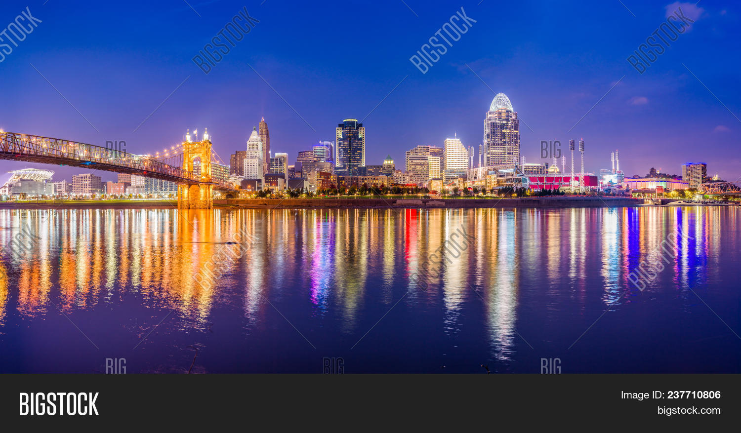 Cincinnati, Ohio, USA Image & Photo (Free Trial) | Bigstock
