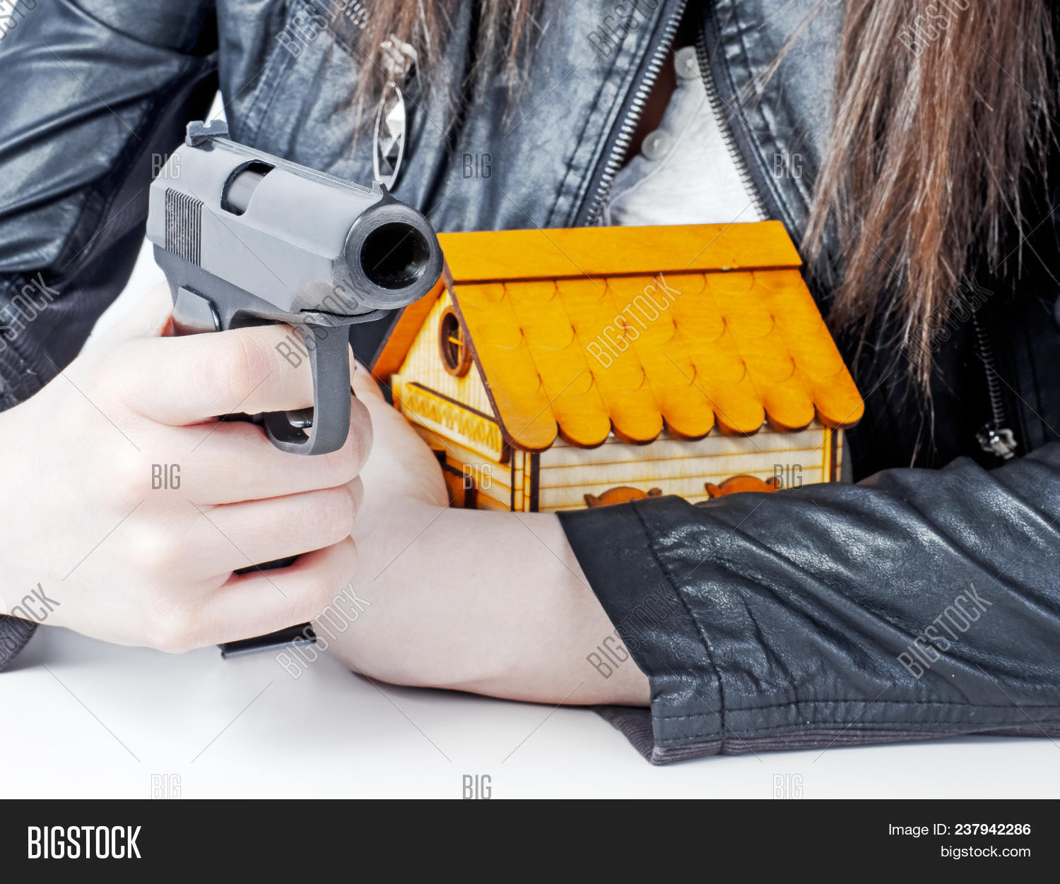 Armed Woman Gun His Image & Photo (Free Trial) | Bigstock